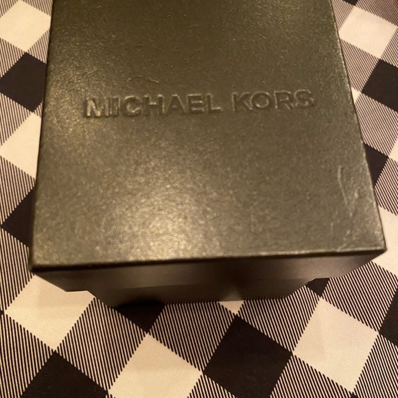 Michael Kors | Accessories | Mk559 Michael Kors Watch | Poshmark